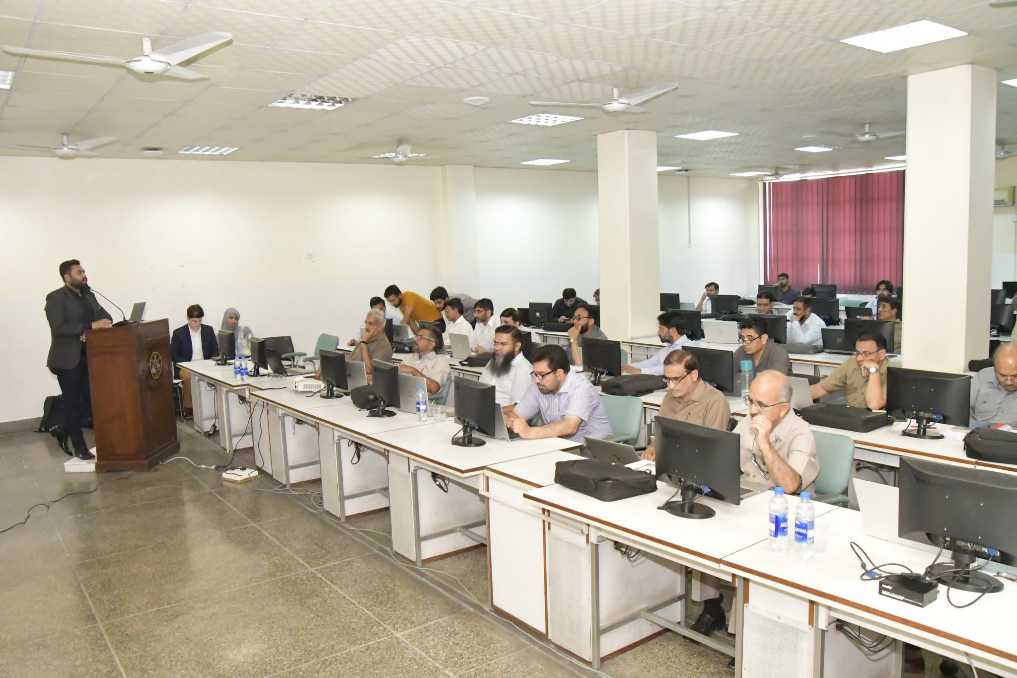Faculty receives a refresher from representatives of Knowledge Platform ...